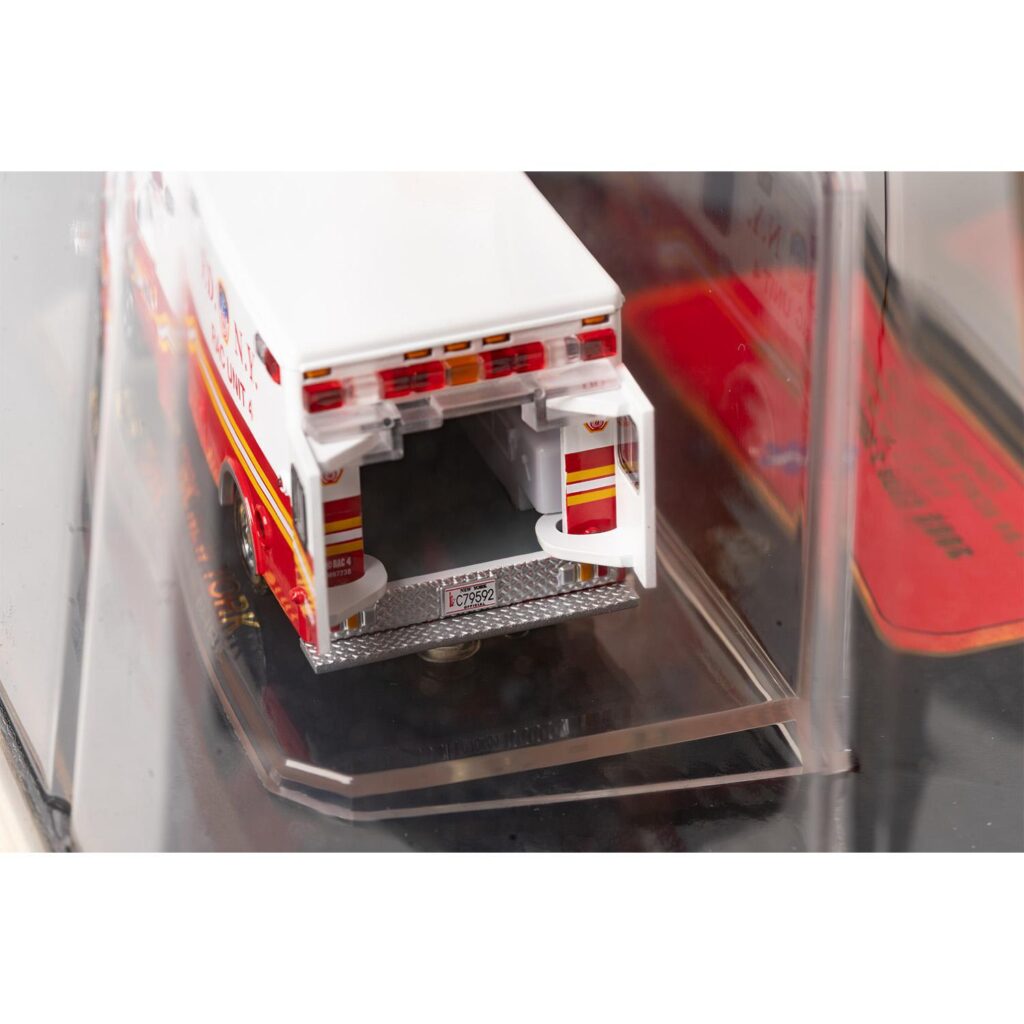Code 3 FDNY Ford E-350 RAC Units - Firefighter Rescue